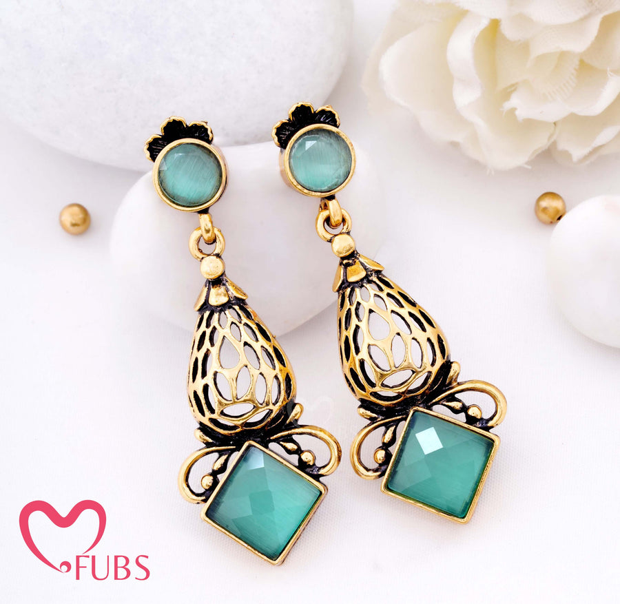EARRINGS – FUBS