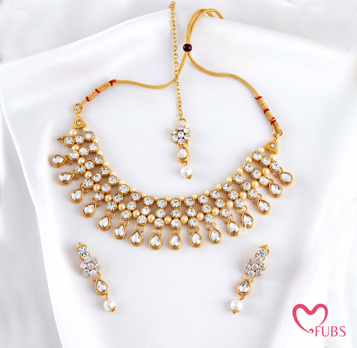 Elegant Pearl Drop Choker & Tikka Set – FUBS