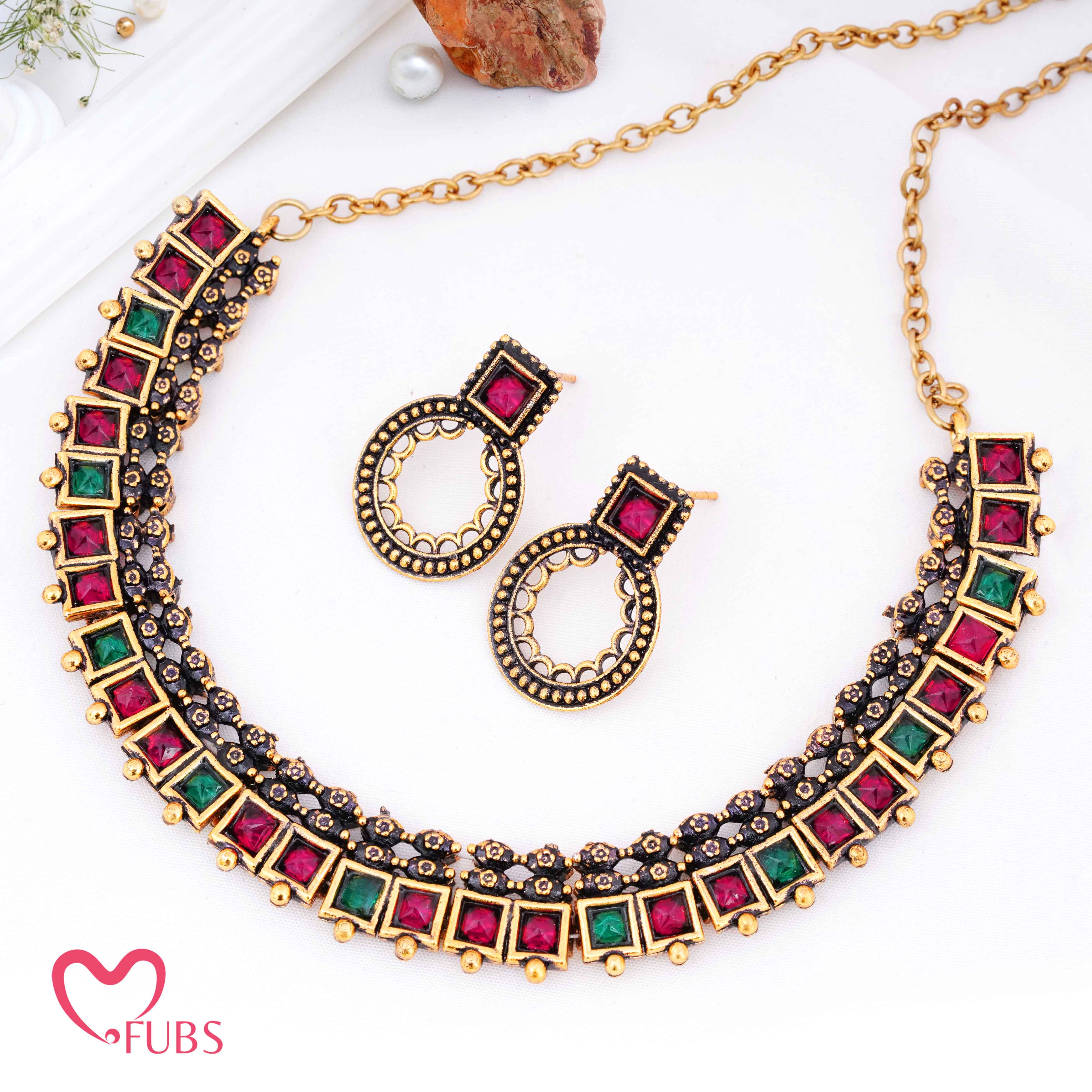 Traditional Square Cut Stone Choker Set – FUBS